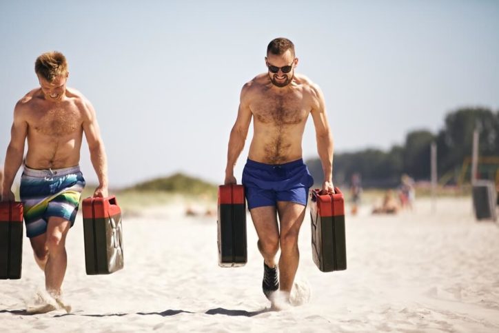 Farmers Walk Exercise - Everything You Need To Know | Gym Junkies